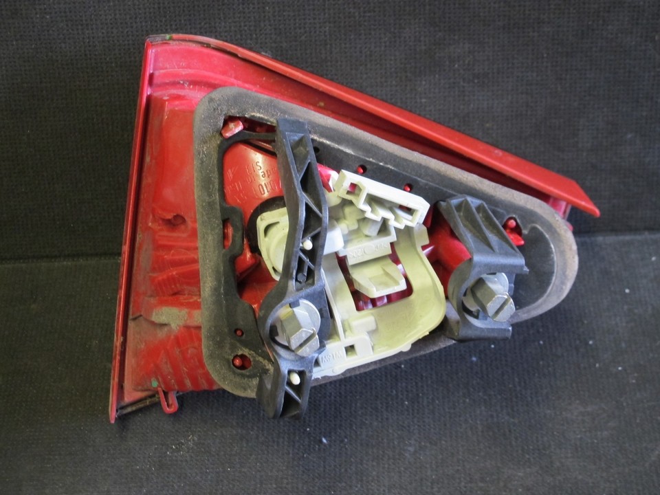 Audi A5 Coupe + Cabriolet N/S Rear Inner Tail Lamp 8T0 945 093 ...