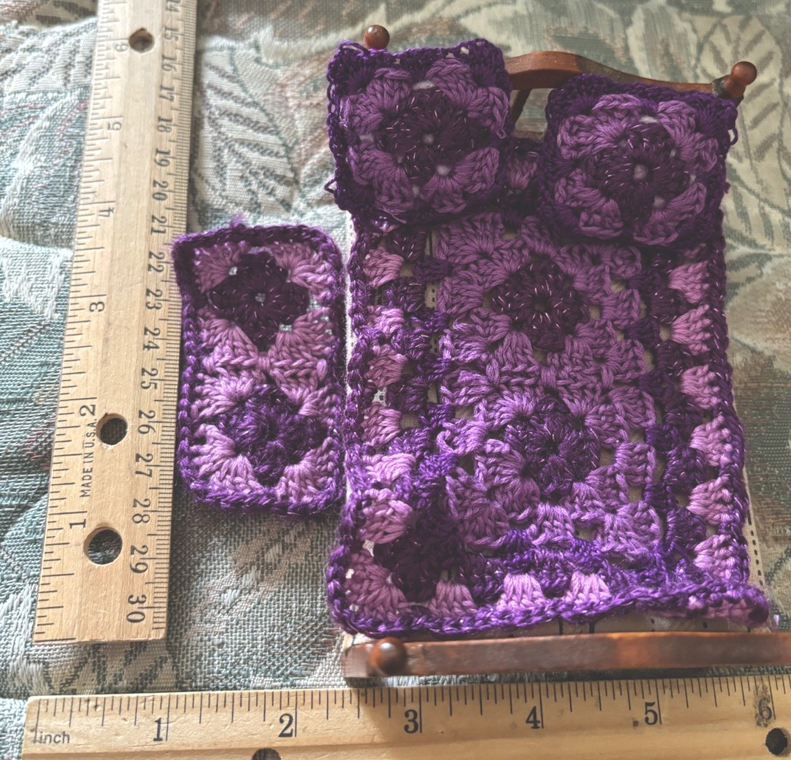 Dollhouse Miniatures Doll Bedspread Blanket Pillows Crocheted Bed ...