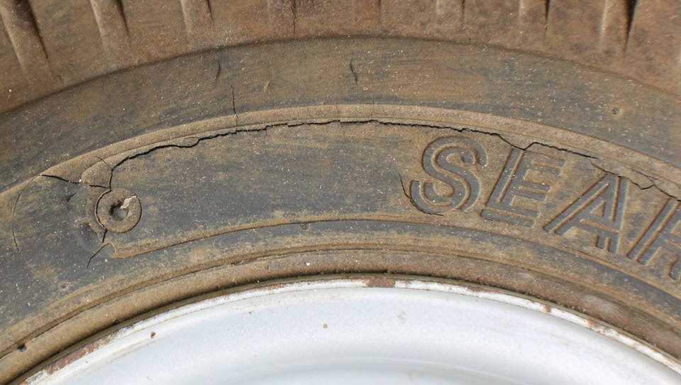 2 Sears Turf Saver 16x6.50-8 Lawn Mower Tires with Rims, 2 Ply Rated | eBay