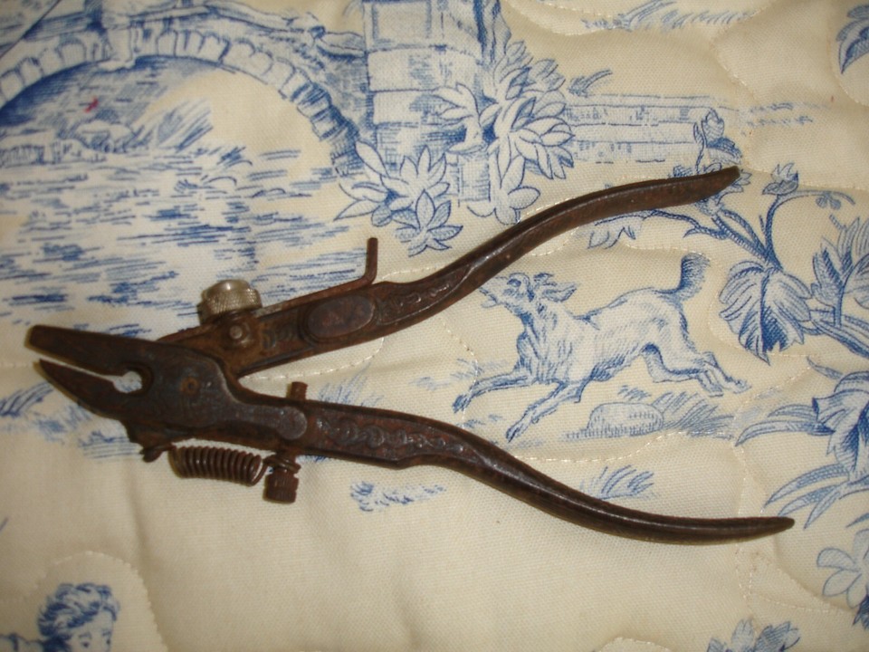 Antique MASTER Saw Set Tooth Setting Pliers | eBay