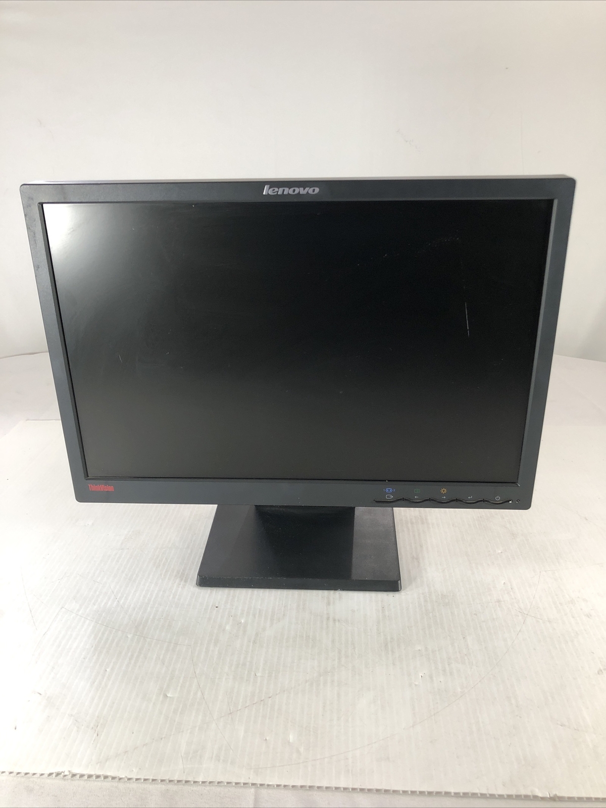 Lenovo ThinkVision L197 LCD Monitor 19" VGA 16 10 DVI 1440x900 4434-he1 ...
