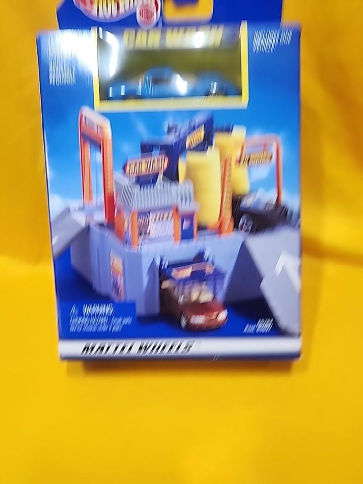 1998 Mattel HOT WHEELS Car Wash & Blue Chevrolet Corvette 65784 NOS ...