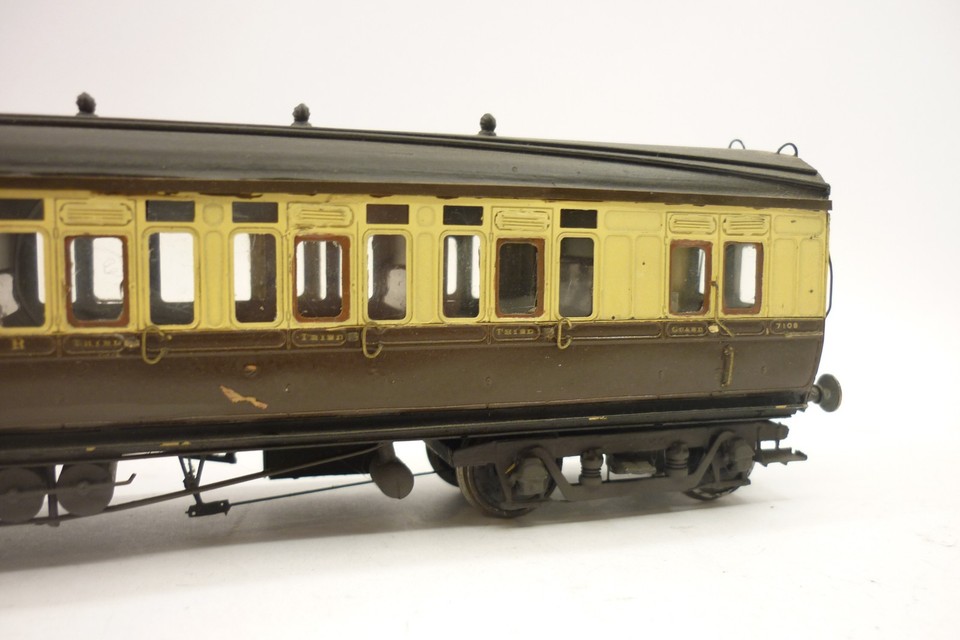 METAL KIT BUILT 00 gauge - GWR CORRIDOR COMPOSITE BRAKE COACH - UMBER ...