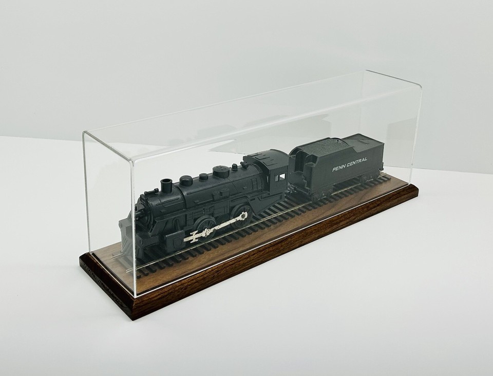 12" Long HO Scale Model Train Display Case, Walnut Base | eBay