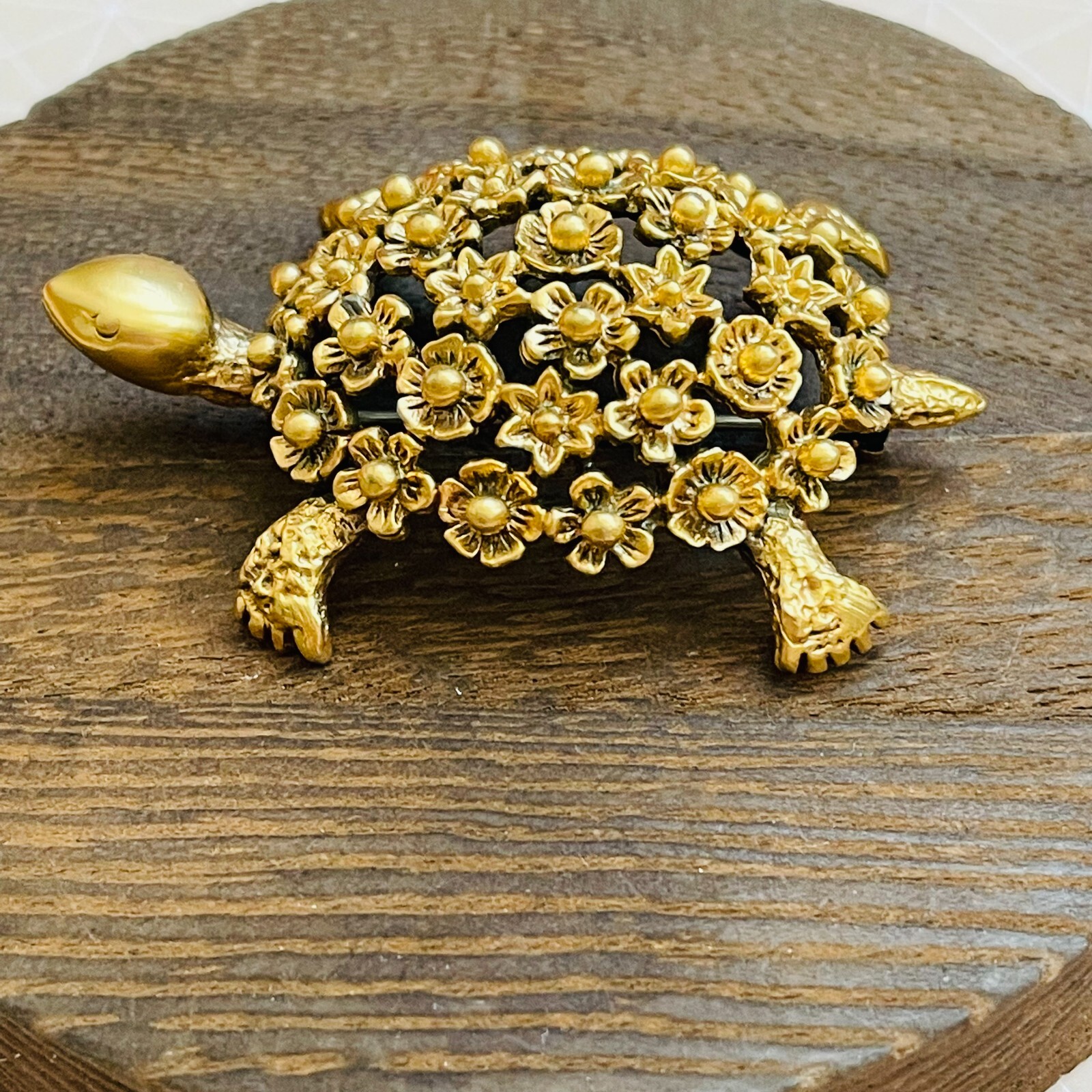 Tortolani Vintage Filigree Floral Turtle Gold Tone Br… - Gem