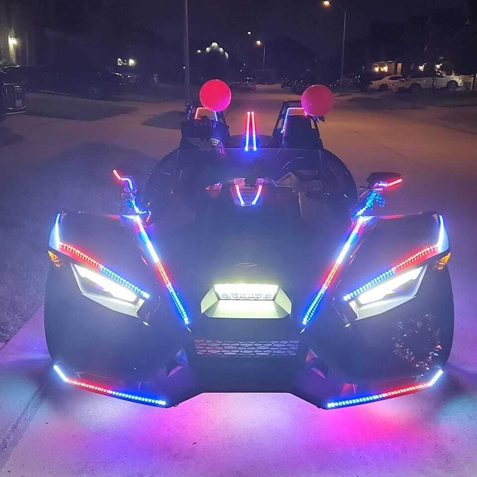 Blackout Tinted LED Smoked CHASING Strip Light Slingshot Spyder Ryker ...