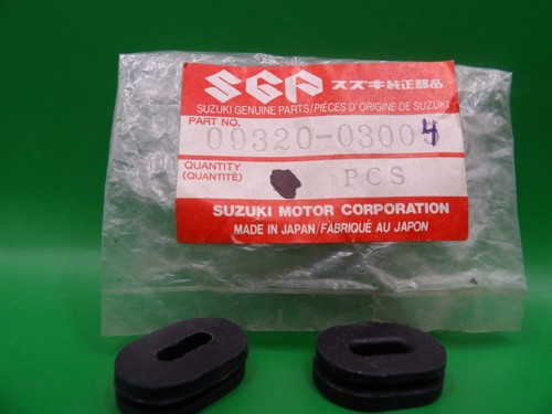 NOS SUZUKI DR125,DR250,GS1100, VL800 1982-1996 CUSHION QTY 2 OEM 09320 ...