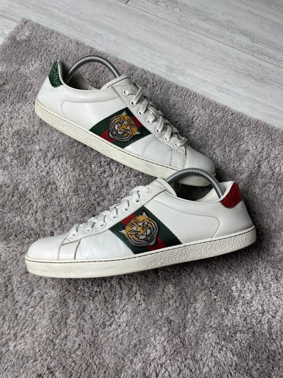 Gucci White 457132 Ace Tiger Patch Embroidered Web Le… - Gem