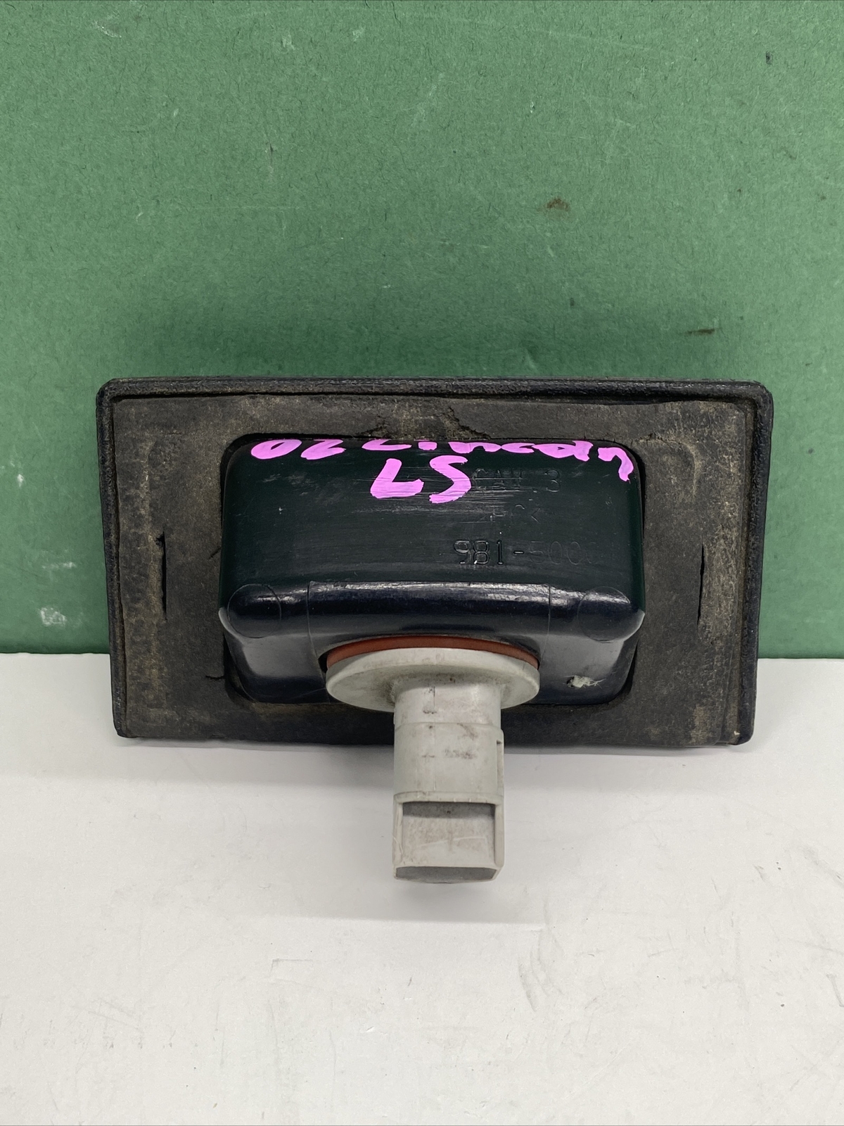 2002 Lincoln LS Rear License Plate Light Lens SAE-L-00LS OEM | eBay