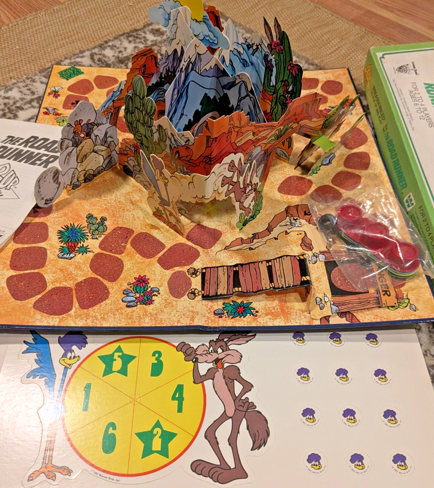 1982 Beep Beep The Road Runner Pop-Up Board Game & Wile E Coyote UNUSED ...