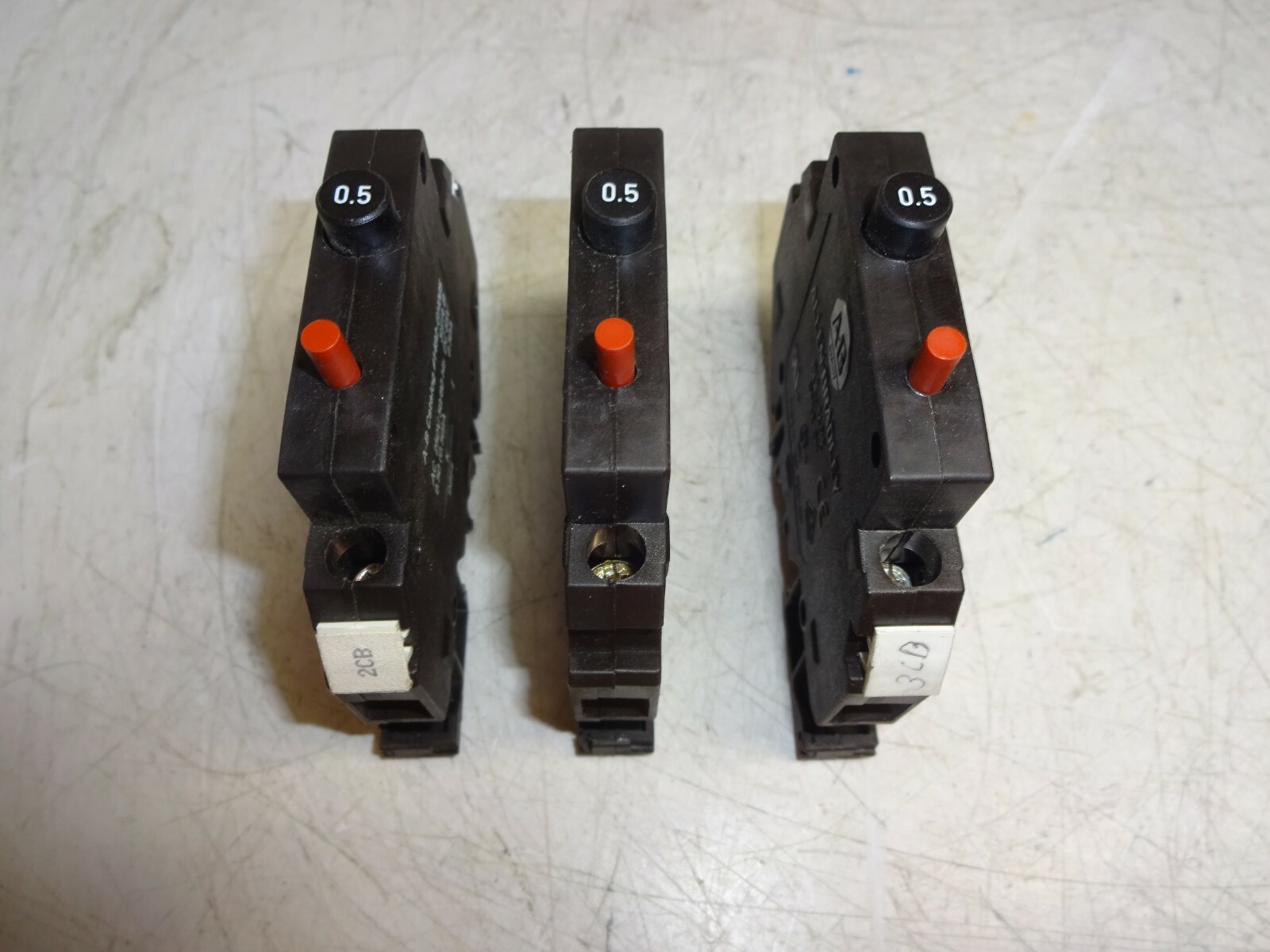 LOT OF 3 ALLEN BRADLEY 1492-GH005 CIRCUIT BREAKER 0.5AMP 250VAC | eBay