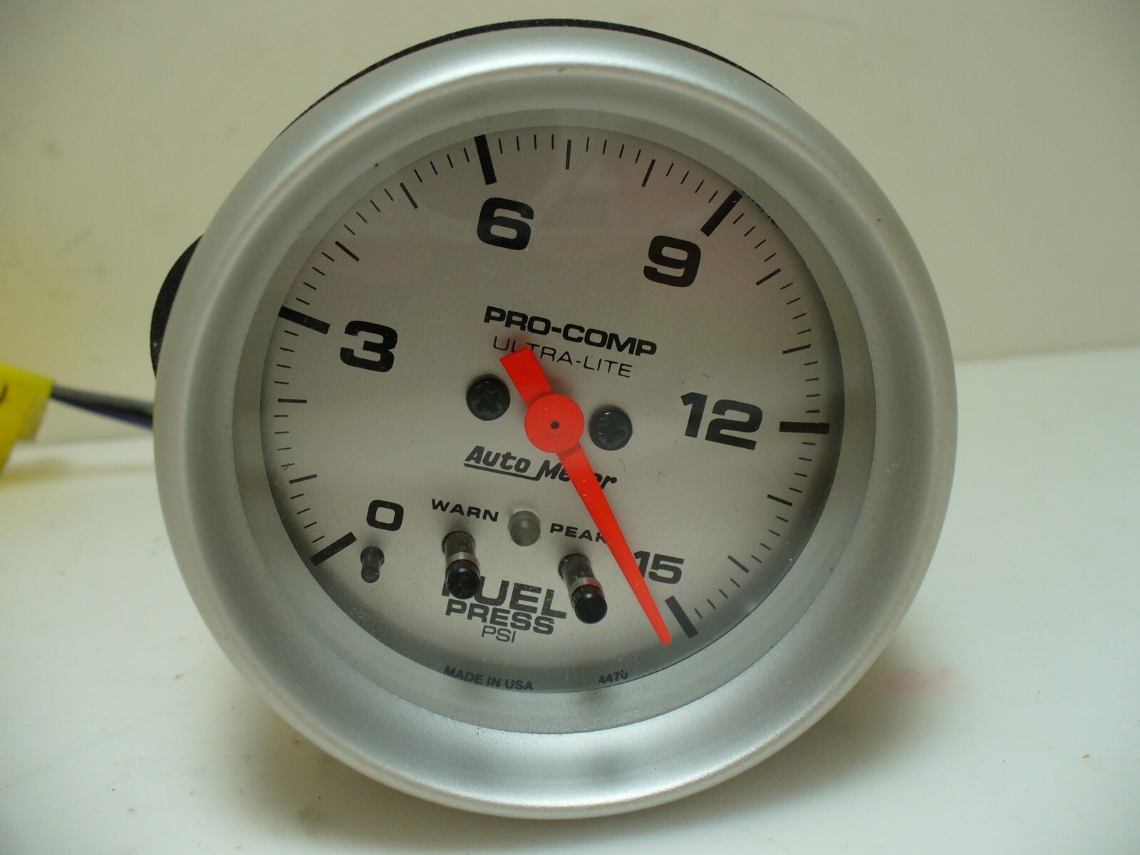 Auto Meter Pro Comp Ultra-Lite Fuel Pressure Gauge #4470 2-5/8" 0-15PSI USED | eBay