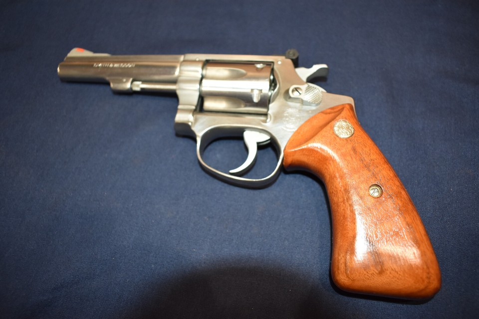 Smith & Wesson J frame Target grips | eBay