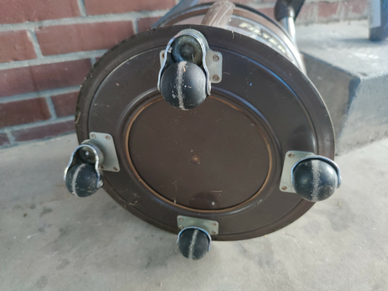 Vintage FILTER QUEEN Vacuum Cleaner Model D31X Brown ~ Tested | eBay