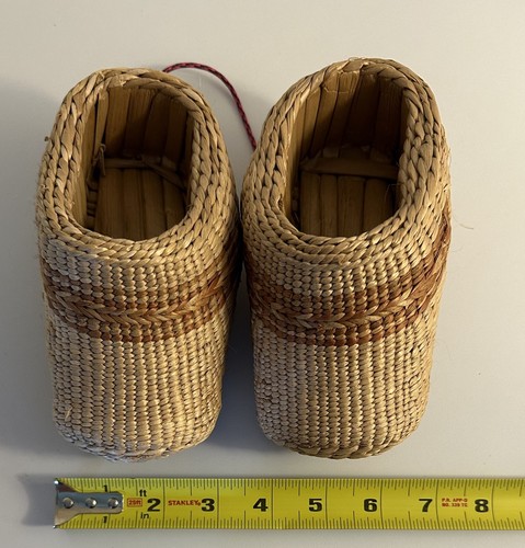 Vintage Woven Reed/Grass/Straw Childrens Clogs/Slippers/Shoes Hanging ...