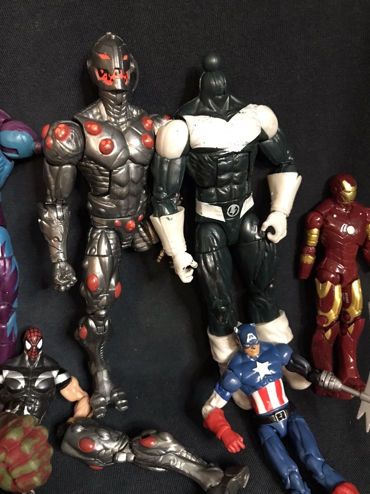 Marvel Legends Universe Diamond Select Action Figure Fodder | eBay