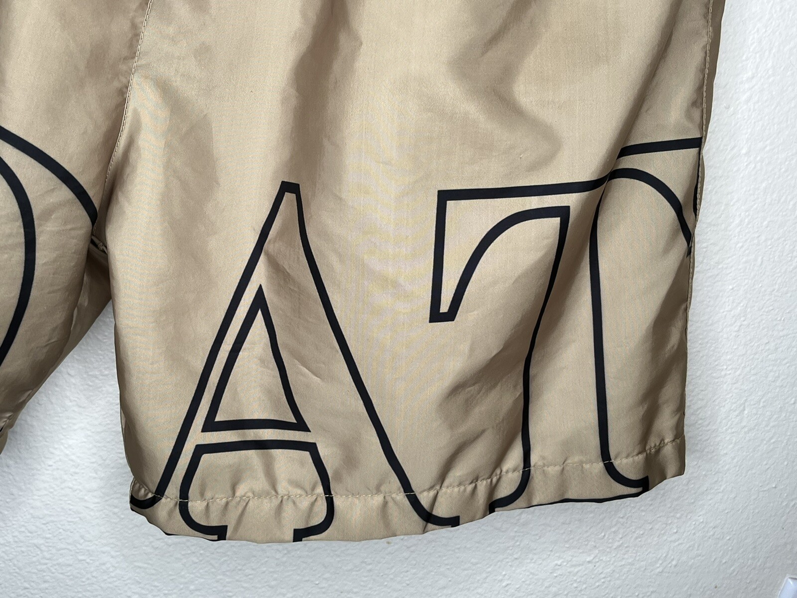 Men’s Large Laced Up by Sneak Gallery GOAT Gold Shorts, Good Condition ...