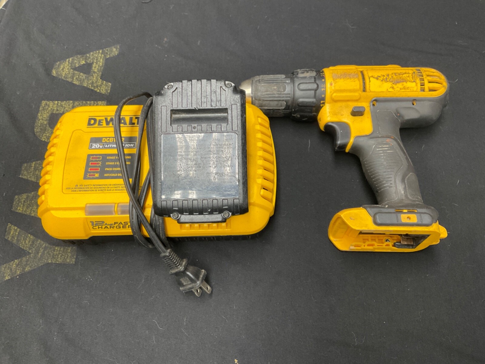 DeWalt DCD771 20V Compact 1/2" Drill Driver MAX Cordless | eBay