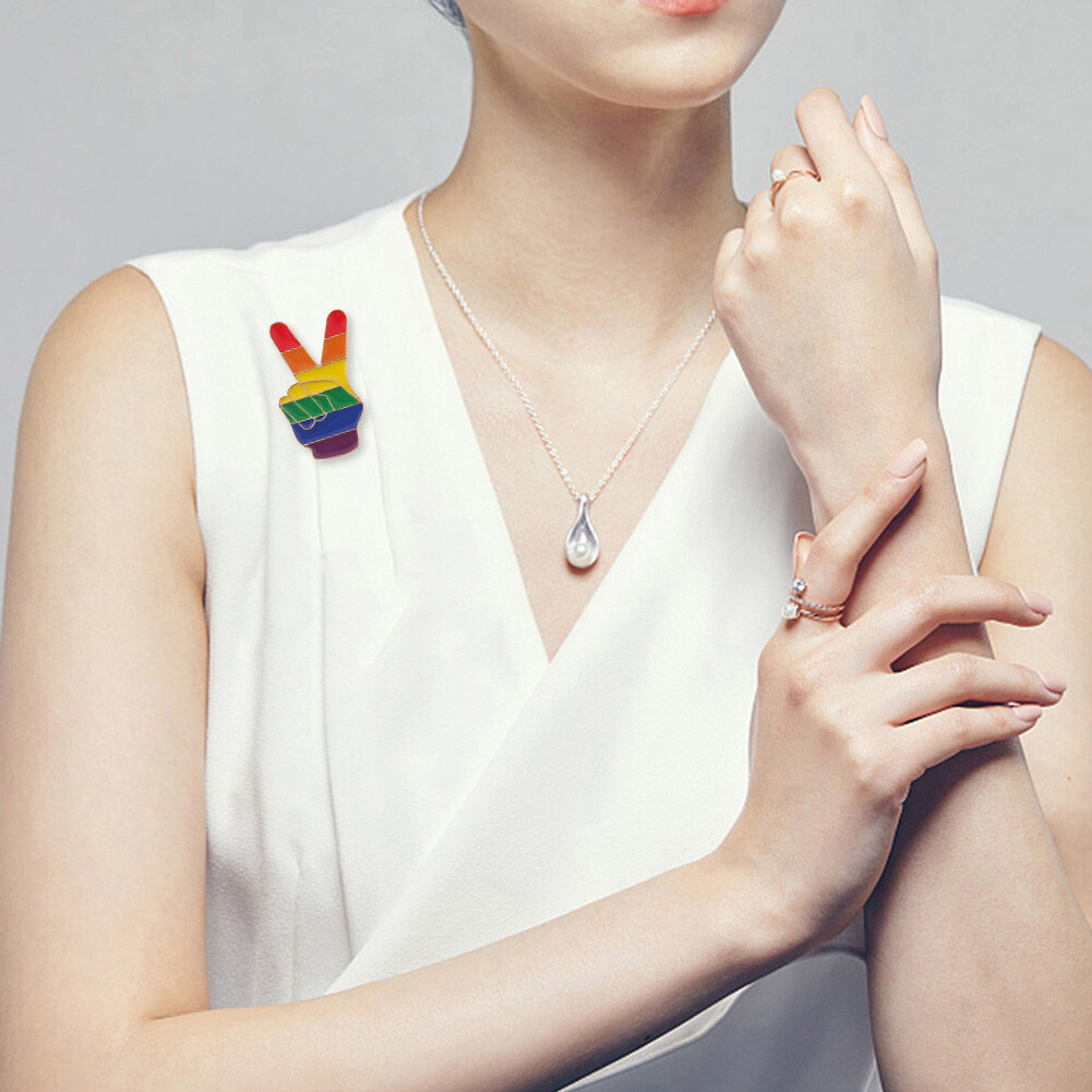 AU Rainbow Metal Cartoon Mini Brooch Versatile Pins for Backpack ...