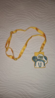 Disney Cruise Line Castaway Club Gold Captain Mickey Lanyard or Luggage ...