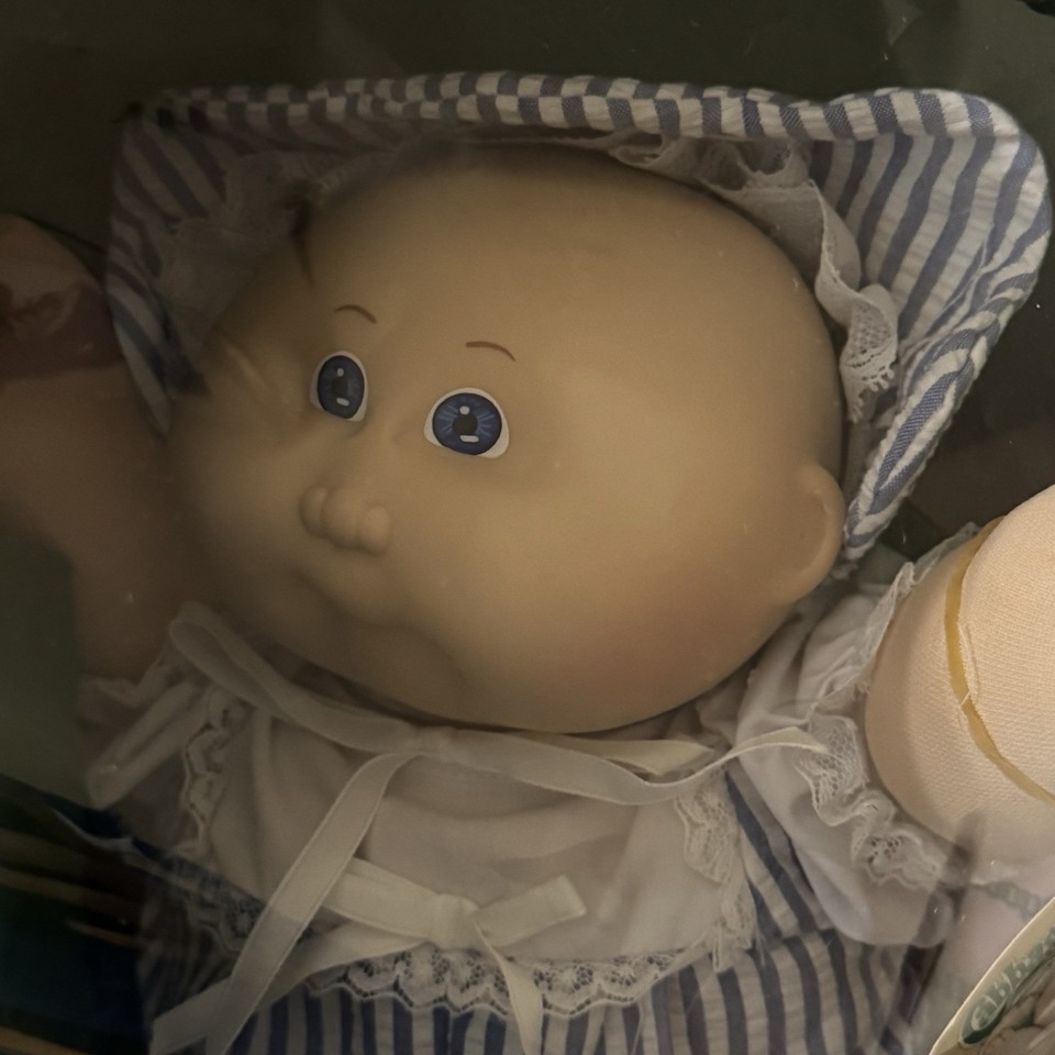 Vintage CABBAGE PATCH KIDS 1983 PREEMIE DOLL in Original Box 3870 W ...