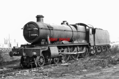 PHOTO GWR HALL CLASS LOCO NO 5917 WESTMINSTER HALL MINUS NAME PLATES ...