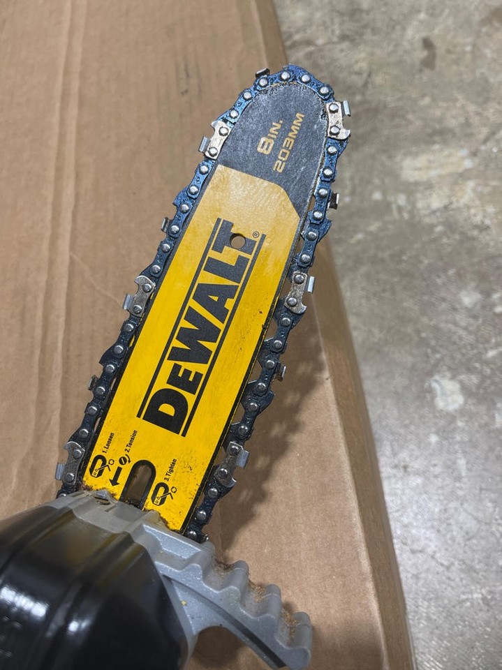 DEWALT 20V MAX XR DCPS620B Brushless Cordless Pole Saw (Tool Only ...