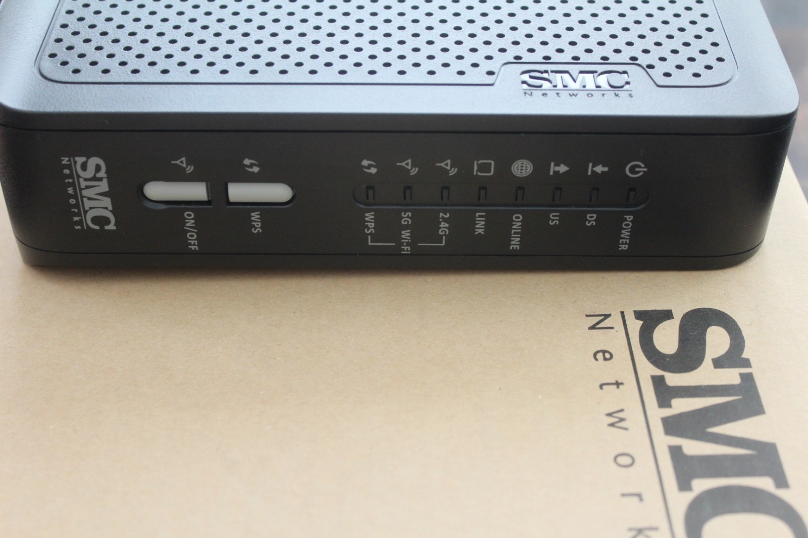 NEW SMC Networks D3G1604W-033-NA Cable Modem DOCSIS 3.0 Wireless ...