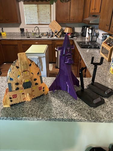 Transformers KINGDOM WFC ARK & LEGACY NEMESIS LOT! W/ Custom Stands ...