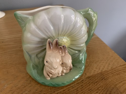 Stunning 1950s Early Hornsea Pottery Fauna DAISY JUG WITH RABBITS - no ...
