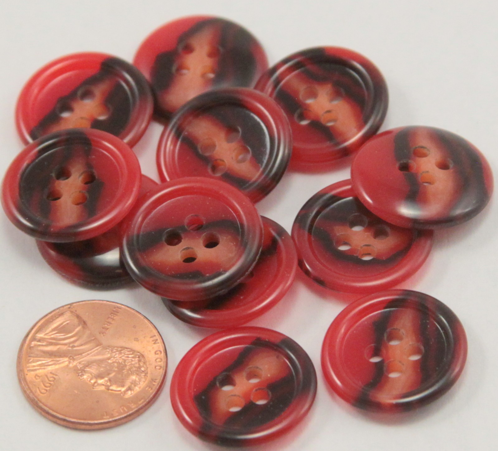 Lot of 12 Shiny Red & Brown Plastic Buttons 11/16" 18mm # 6968 | eBay