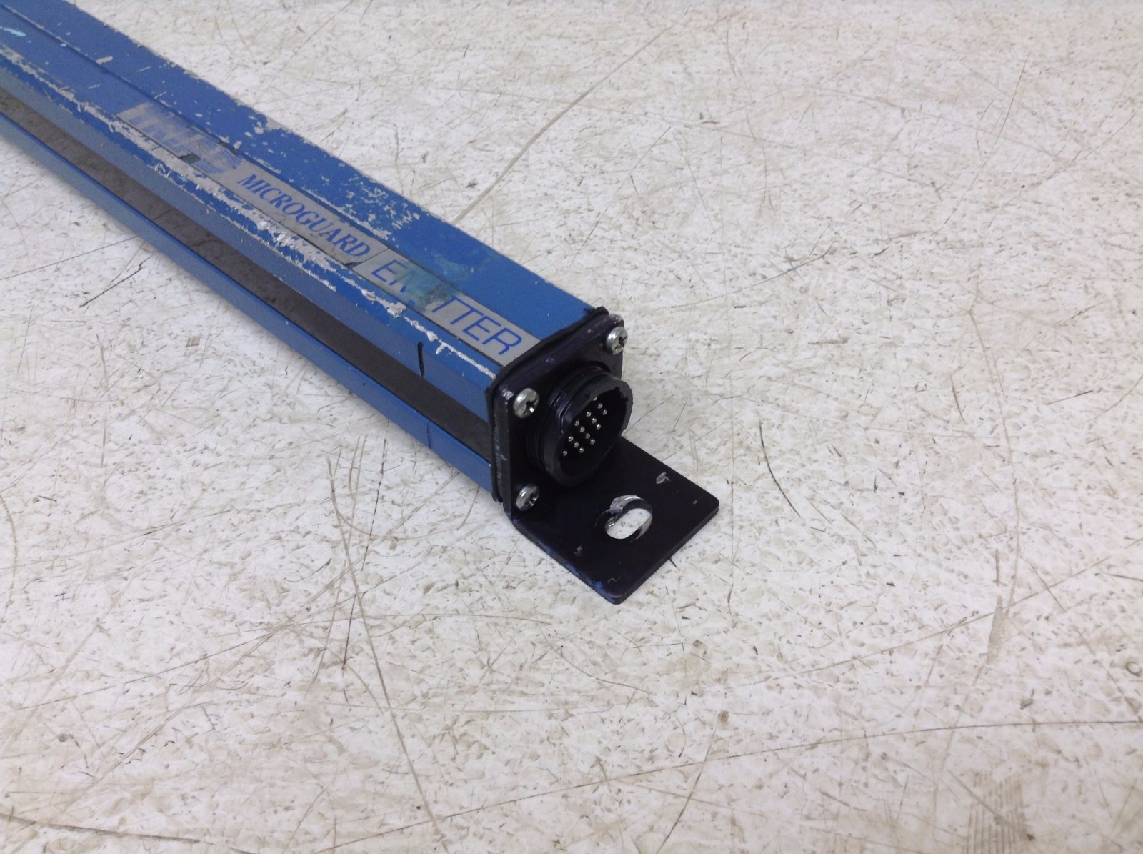 Pinnacle Microguard Mg-32-0f-au Light Curtain Emitter MG320FAU for sale ...