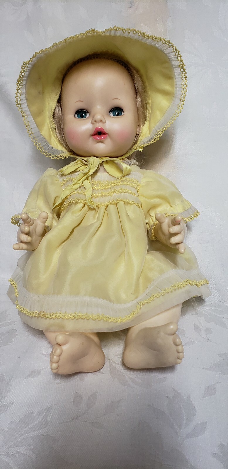 Vintage 1983 Baby Doll Ideal Toy CBS toys w/Basket/ Bed mattress pillow ...