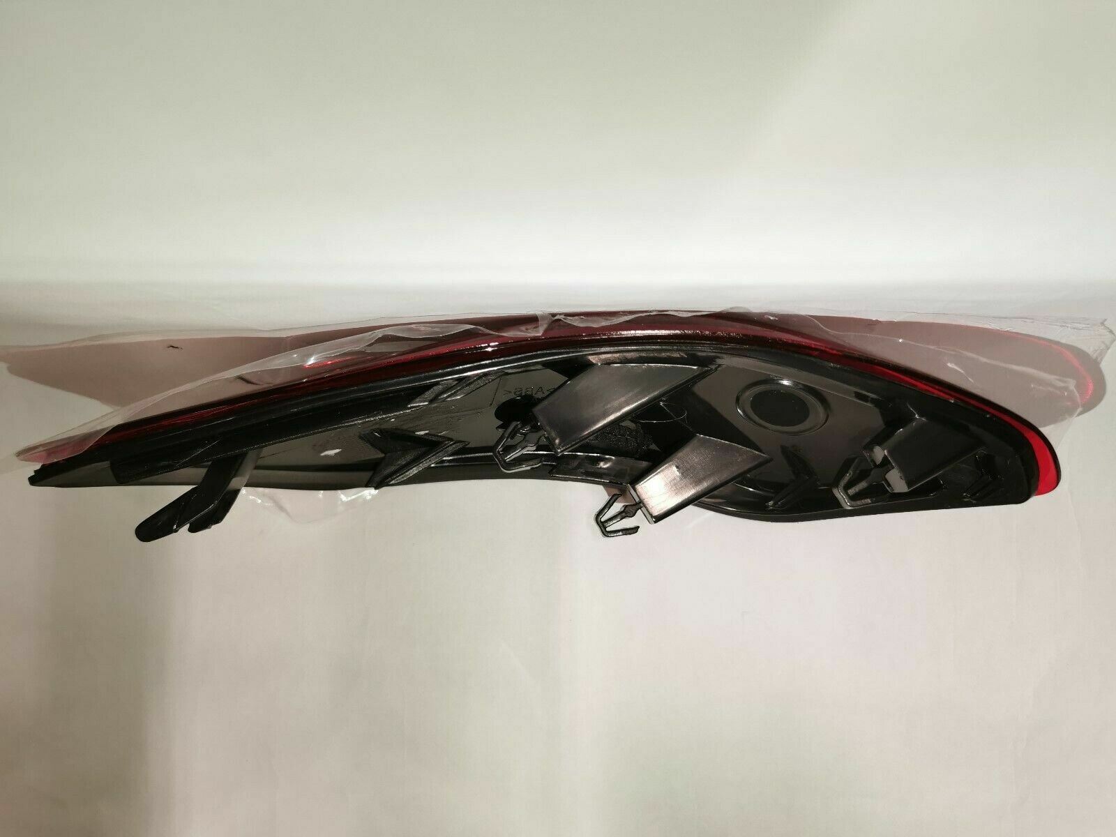 Rear Bumper RH Side Reflector Panel Fit 2011-2014 Porsche Cayenne ...