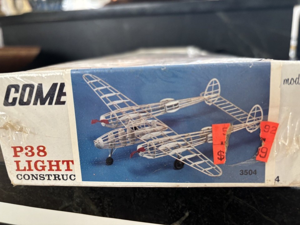 VINTAGE COMET LOCKHEED P-38 LIGHTNING BALSA WOOD MODEL AIRPLANE KIT ...