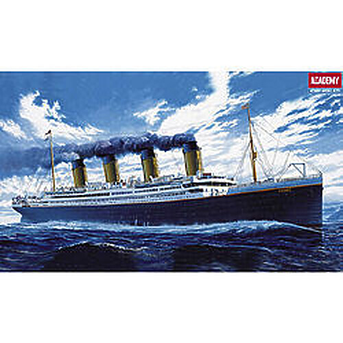 Academy RMS Titanic Ocean Liner - Plastic Model Commercial Ship Kit - 1 ...