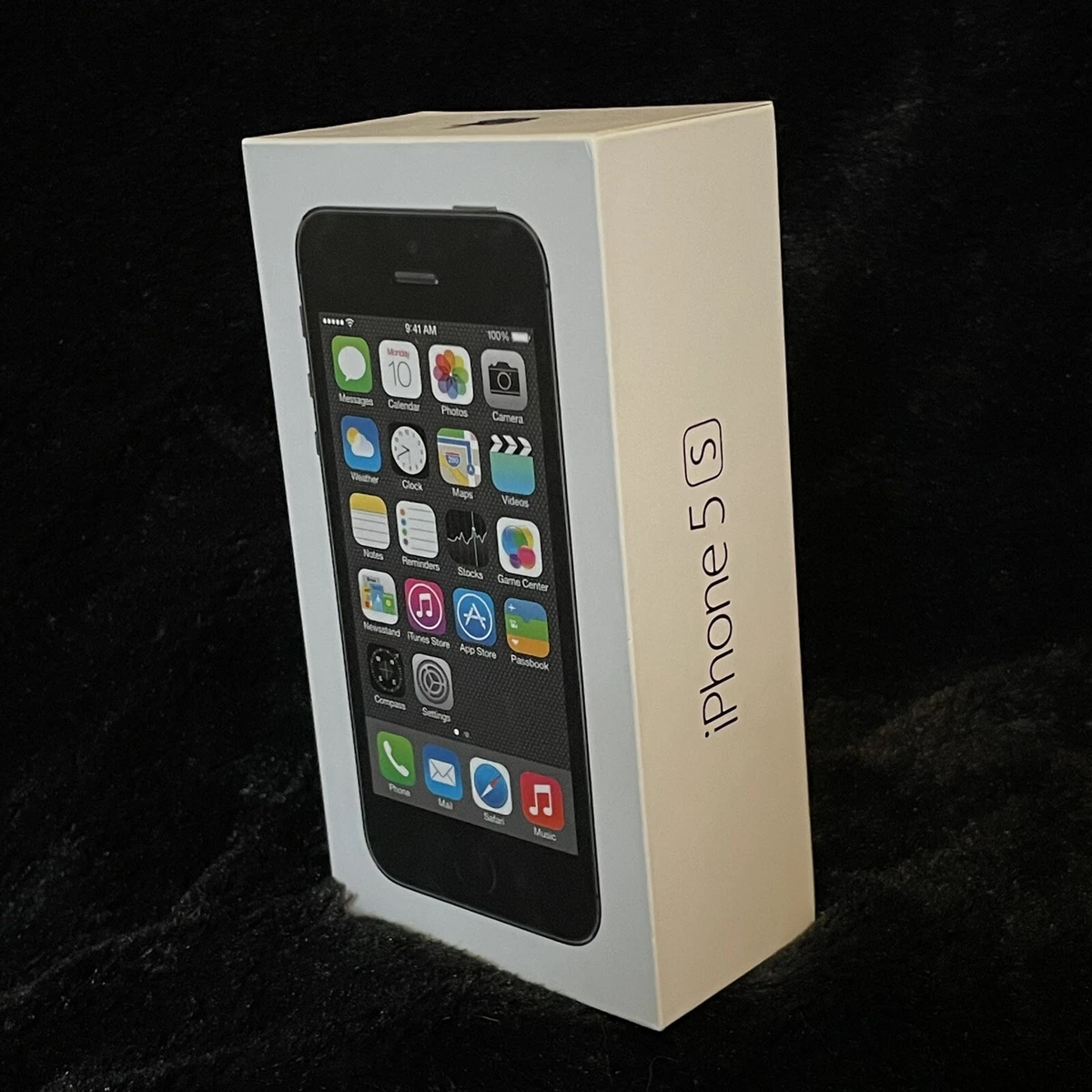 White Iphone 5 Box