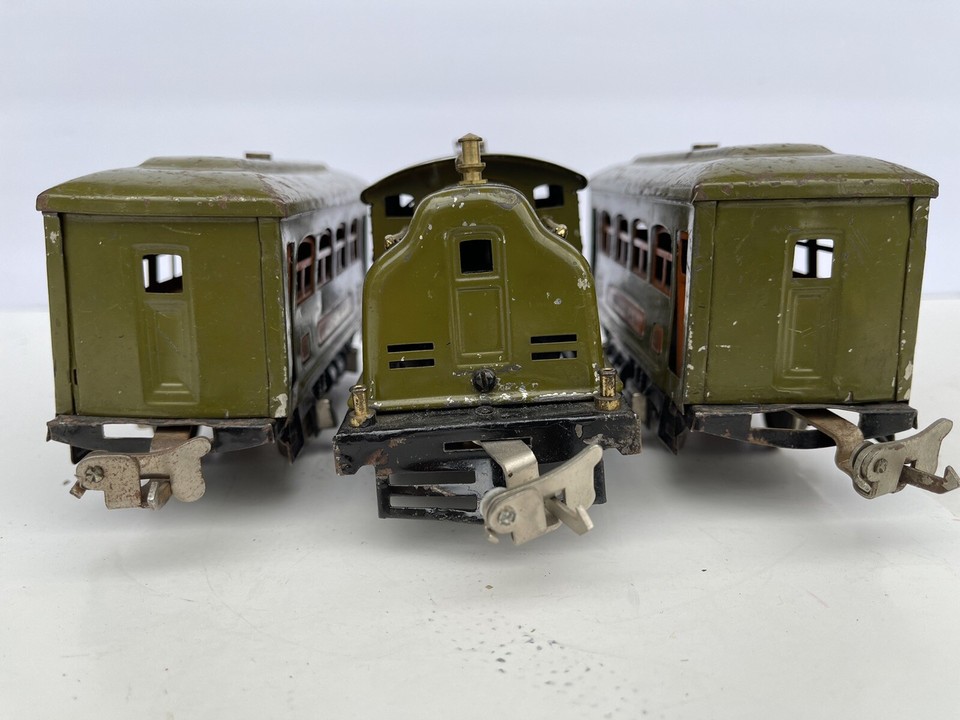 Vintage LIONEL 1930s Pre-war Train Set #252 Engine, two #529 Cars ...