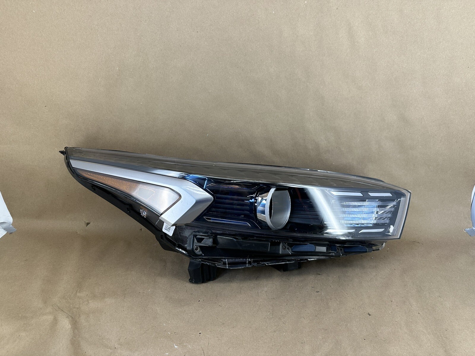 2022 2023 Kia Forte Right RH Passenger Side Headlight 92102-M7500 OEM ...