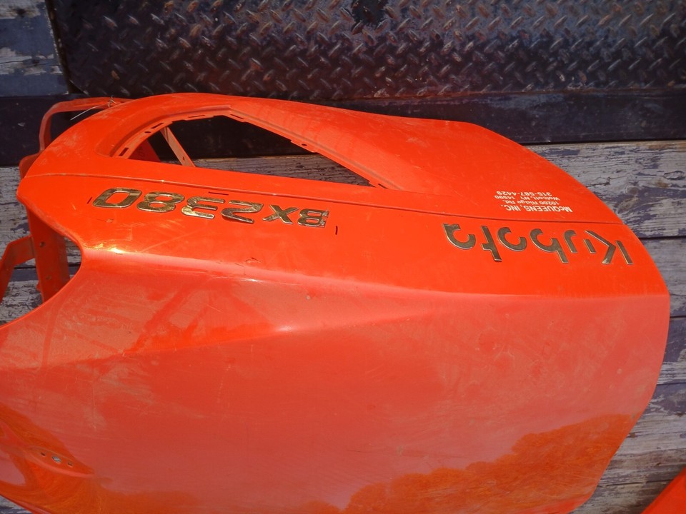 Kubota BX2380 BX2680 Compact Tractor Hood Bonnet Cowling K2871-95410 | eBay