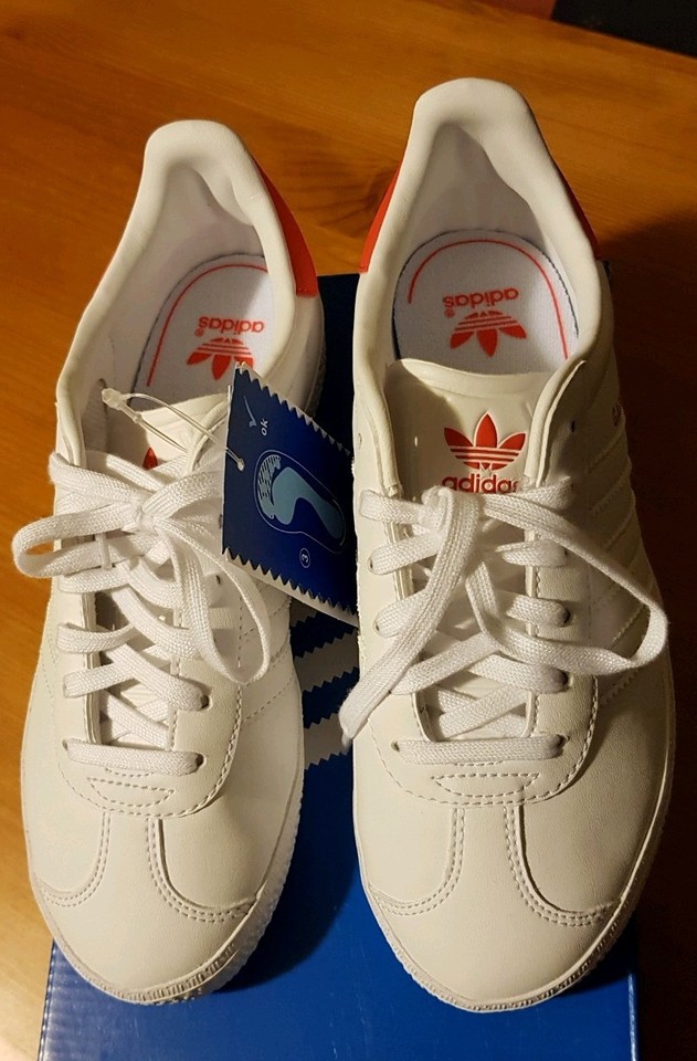 ADIDAS ORIGINALS GAZELLES WHITE BRIGHT RED STRIPES BNWTAGS BNIBOX SIZE ...