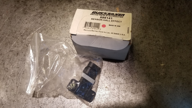 Mercury OEM 898141 - Camshaft Position Sensor Hall Effect Mercruiser ...