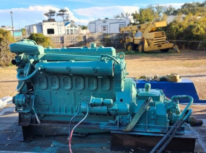 Detroit Diesel 671 Natural Marine Diesel Engine Twin Disc MG-509 3-1 ...