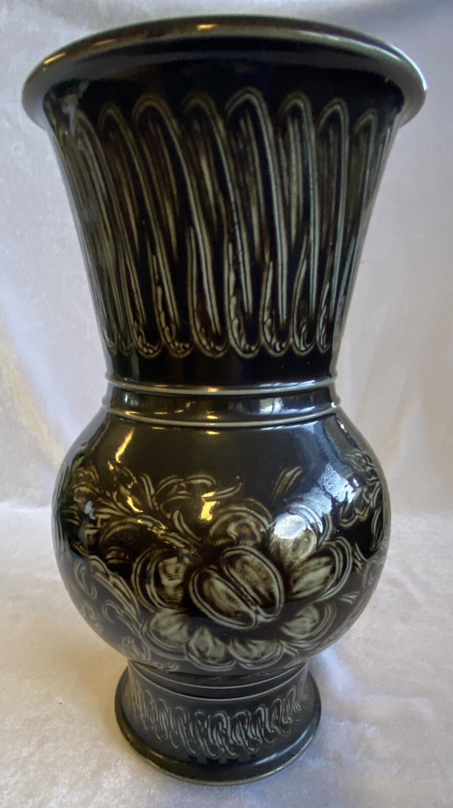 Royal Doulton Agnete Hoy (1914-2000) Brown Glazed Studio Pottery ...