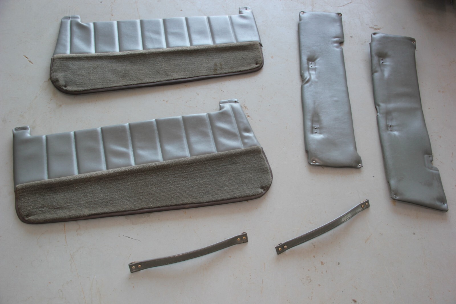 Cessna 172 Cabin Door Trim Panel & Strap Set, 0515063-12 / 0515063-4 ...