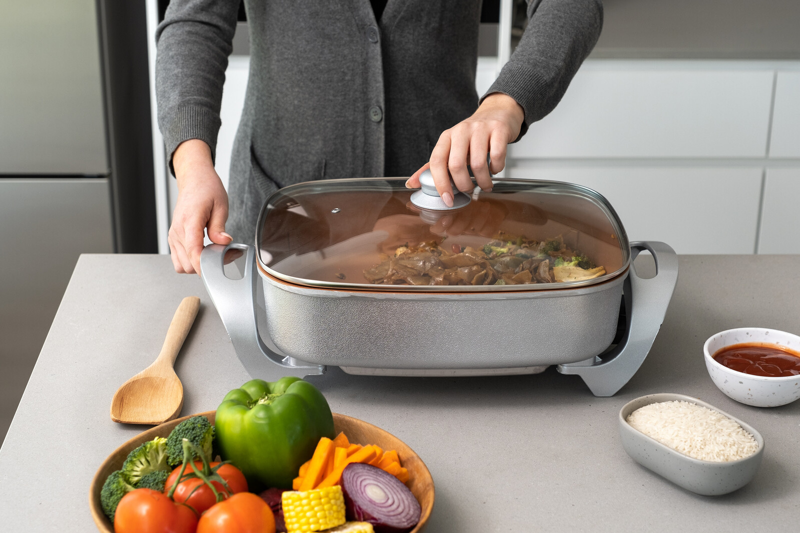 Copper Electric Fry Pan for Cooking, 9.1L Capacity, Non-Stick ...