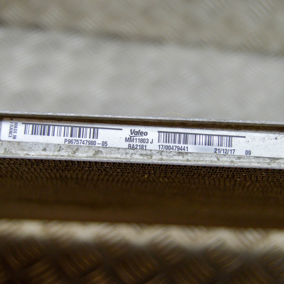 PEUGEOT 3008 SUV P84 Water Coolant Radiator 9675747980 1.6 Petrol 121kw ...