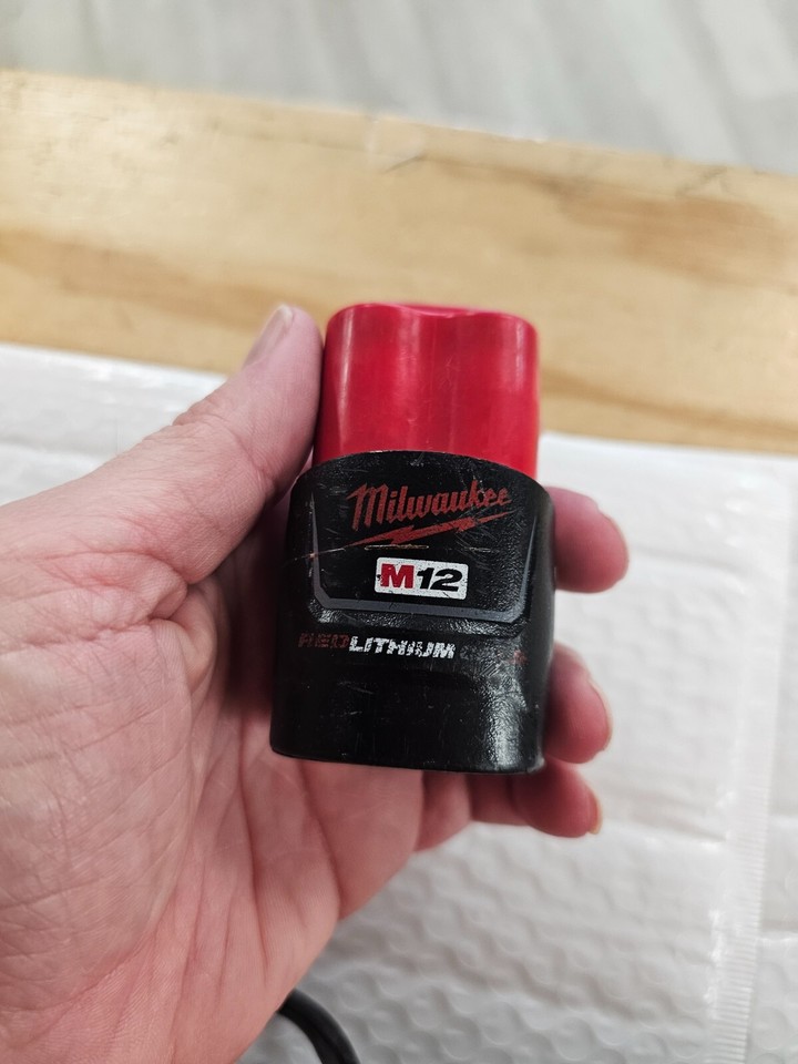 Milwaukee 2550-20 M12 12V Cordless Rivet Gun W/ Battery and Charger | eBay