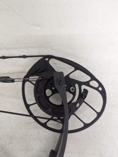 PSE Evolve 30 DS Right Handed 24.5-30 70lb Compound Bow Hunting Archery ...