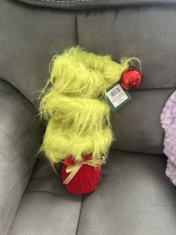2024 Dr. Seuss' How The Grinch Stole Christmas 13” Fuzzy Holiday Tree ...